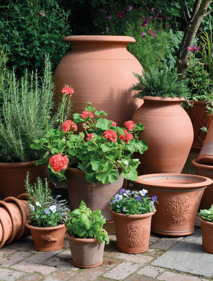 Handmade British Frostproof Flowerpots | Whichford Pottery